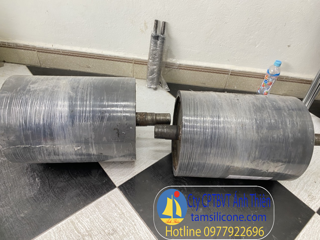Rulo D273 bọc cao su lên D300 có xẻ rãnh